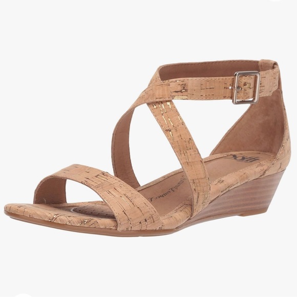 Sofft | Shoes | Soft Innis Gold Cork Gold Wedge Leather Sandals | Poshmark